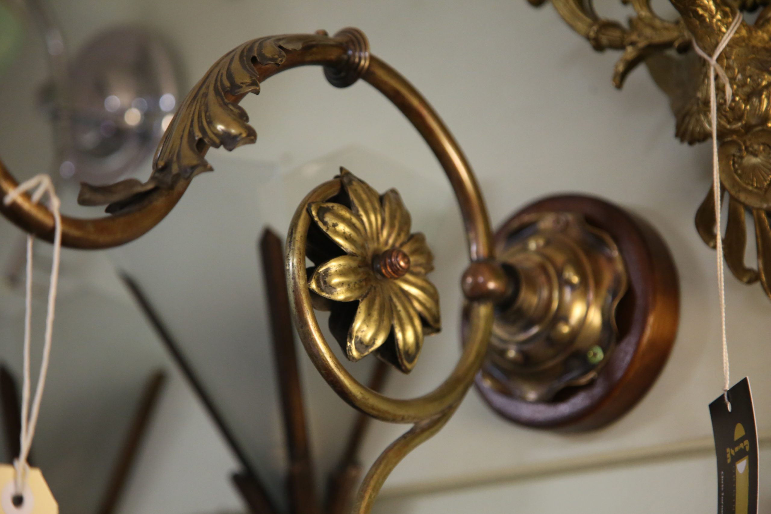 Victorian Style Wall Sconce (SKU 4479) - Seanic Antiques